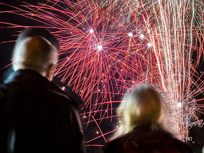 Professional Firework Displays | Weddings, Corporate, BonfireNight | Sonic